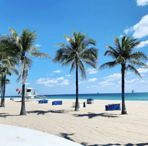 The Top 5 Most Tropical Florida Beaches - Lazy Locations - Florida